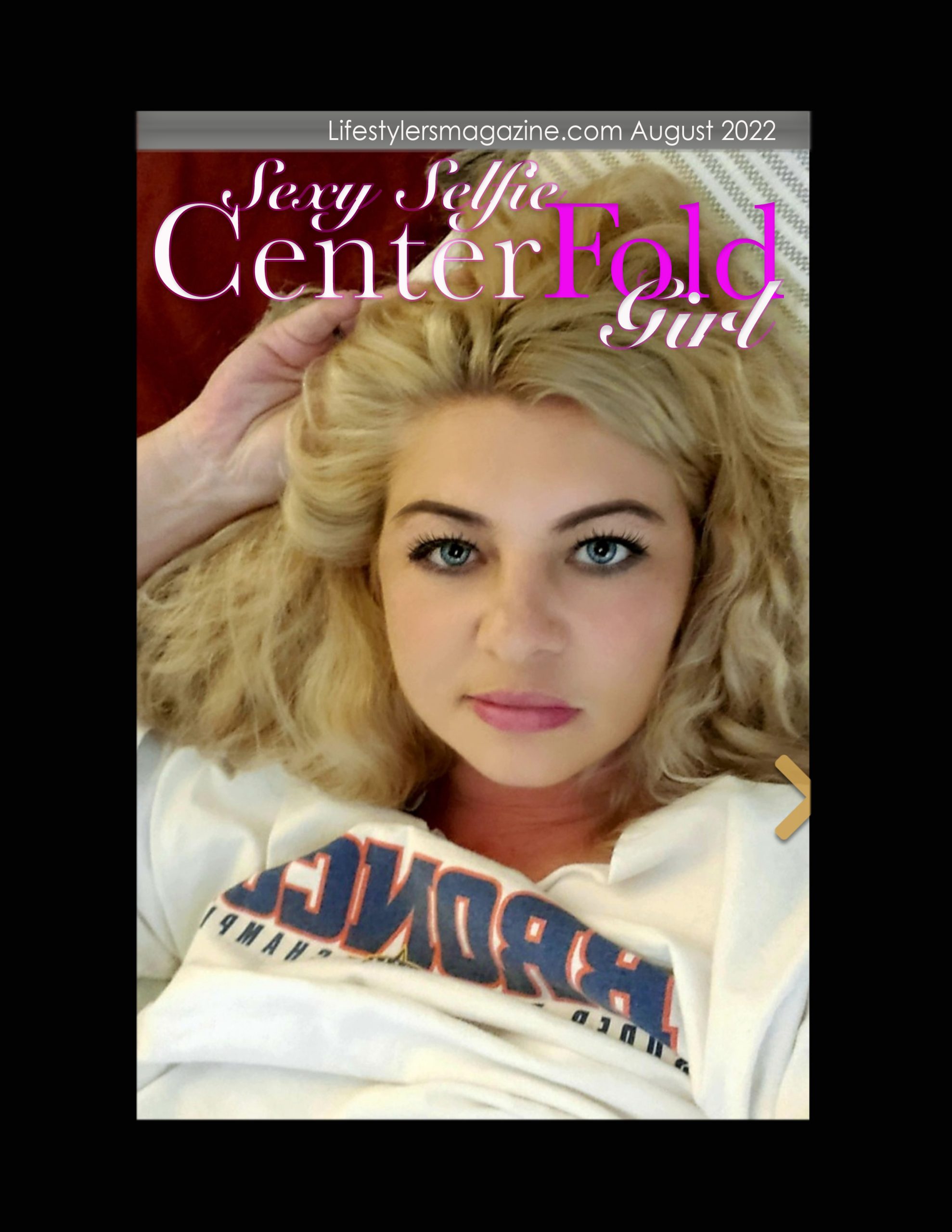 Sexy Selfie CenterFold-57 - Lifestylers Magazine